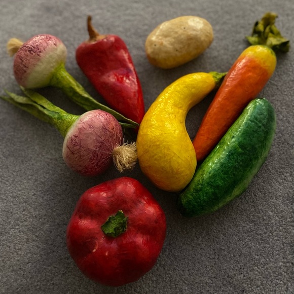 Accents | Vintage Set Of Hand Painted Paper Mache Vegetables From ...